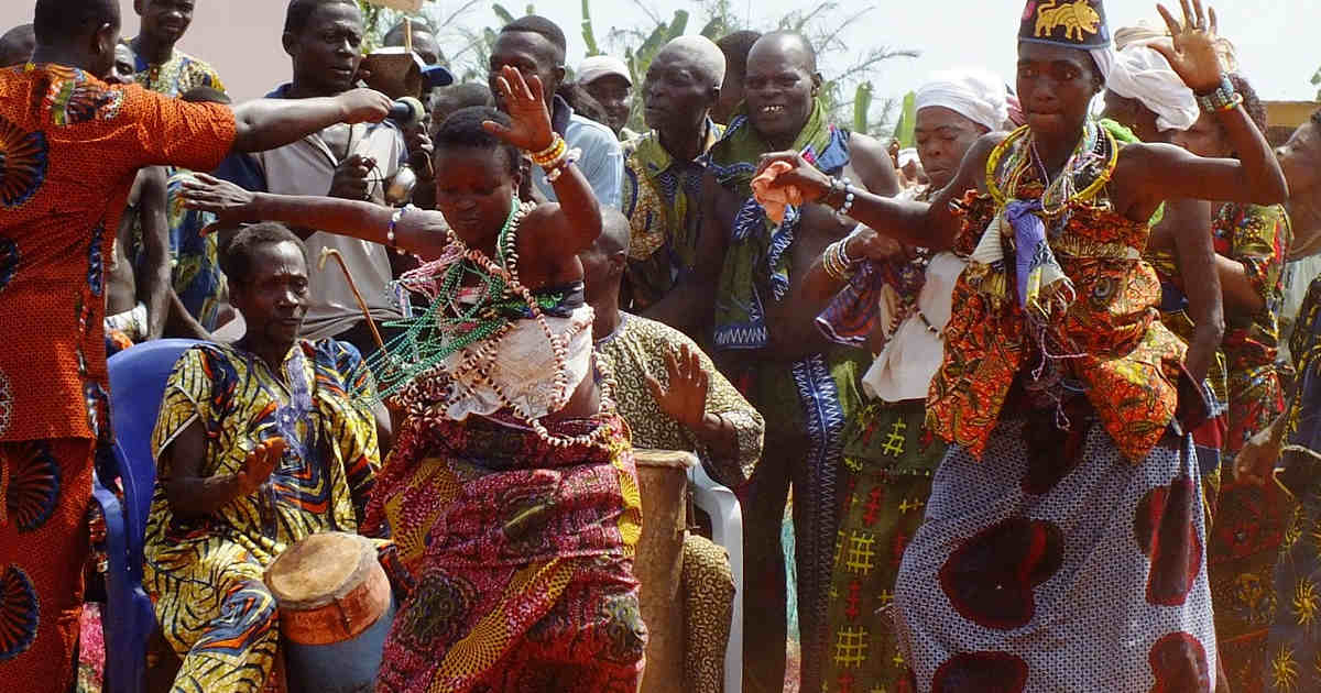 Voodoo: religione, riti e bamboline. Cos’è di preciso? | Domande ...